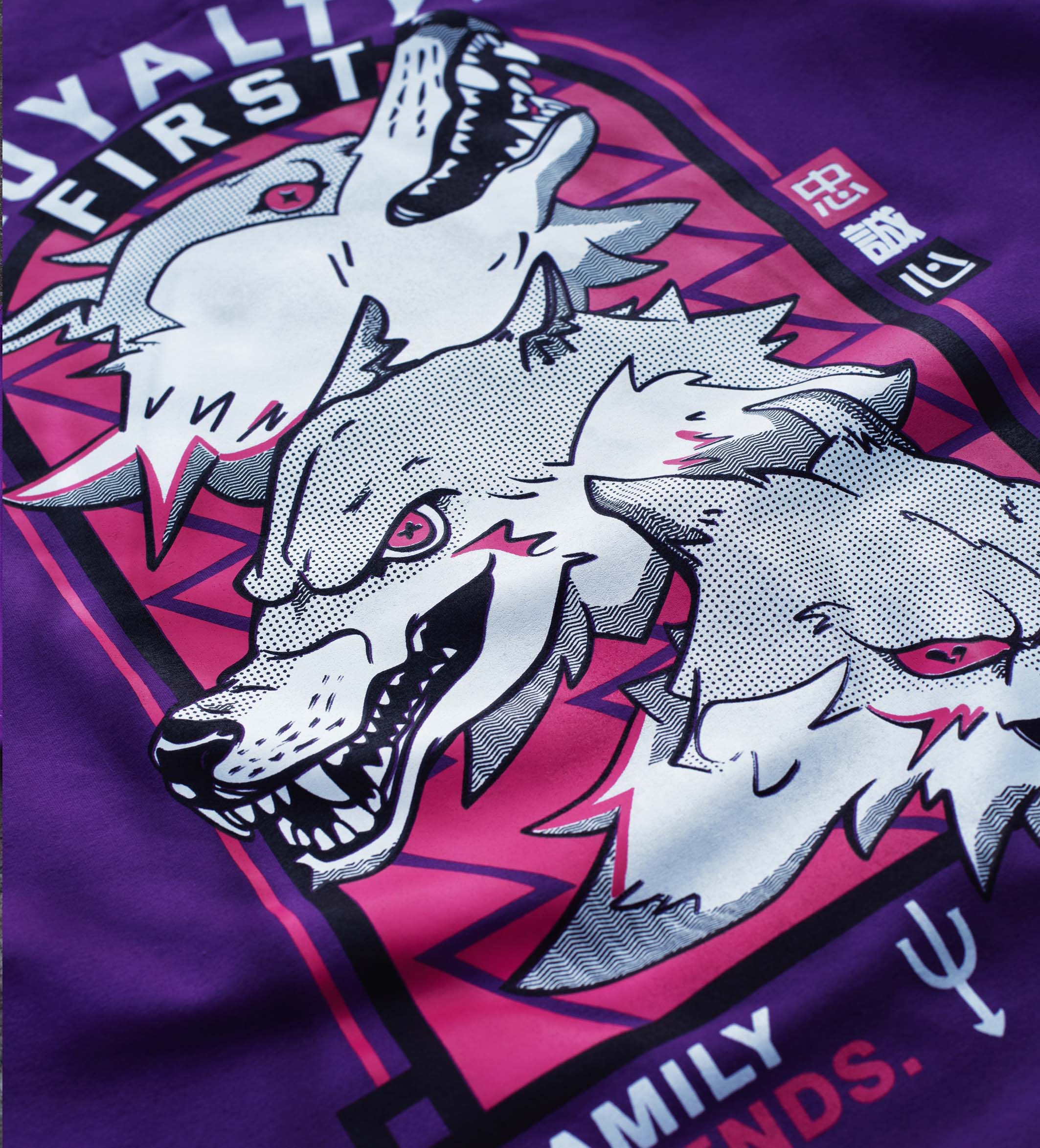Camiseta / LOYALTY FIRST - Underfall